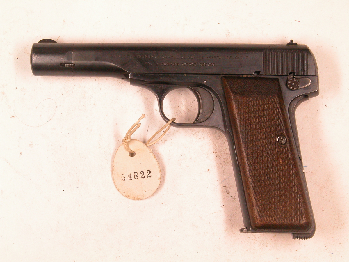 Pistol 7,65 mm FN Browning M1910/22 - Forsvarets museer / DigitaltMuseum